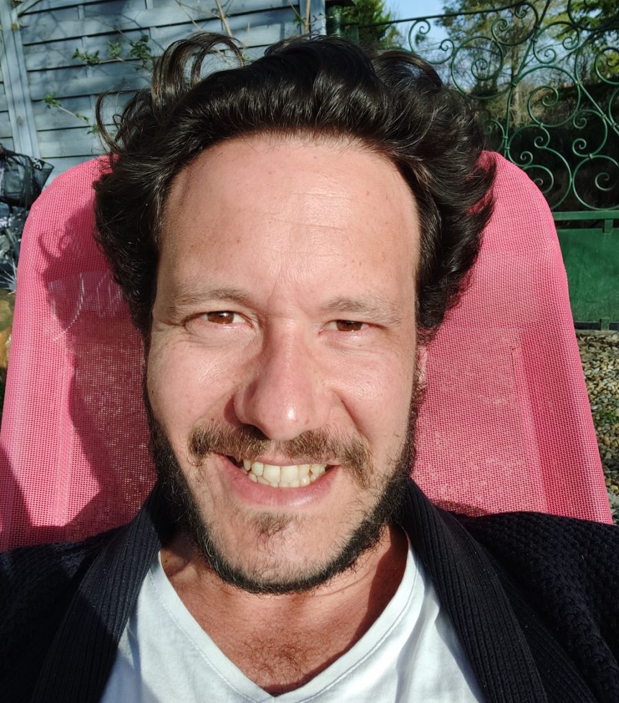 À propos - Etienne Hayem